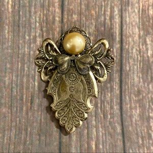 Jane | Jewelry | Jane Angel Pin Brooch 937 Aol Costume Jewelry | Poshmark